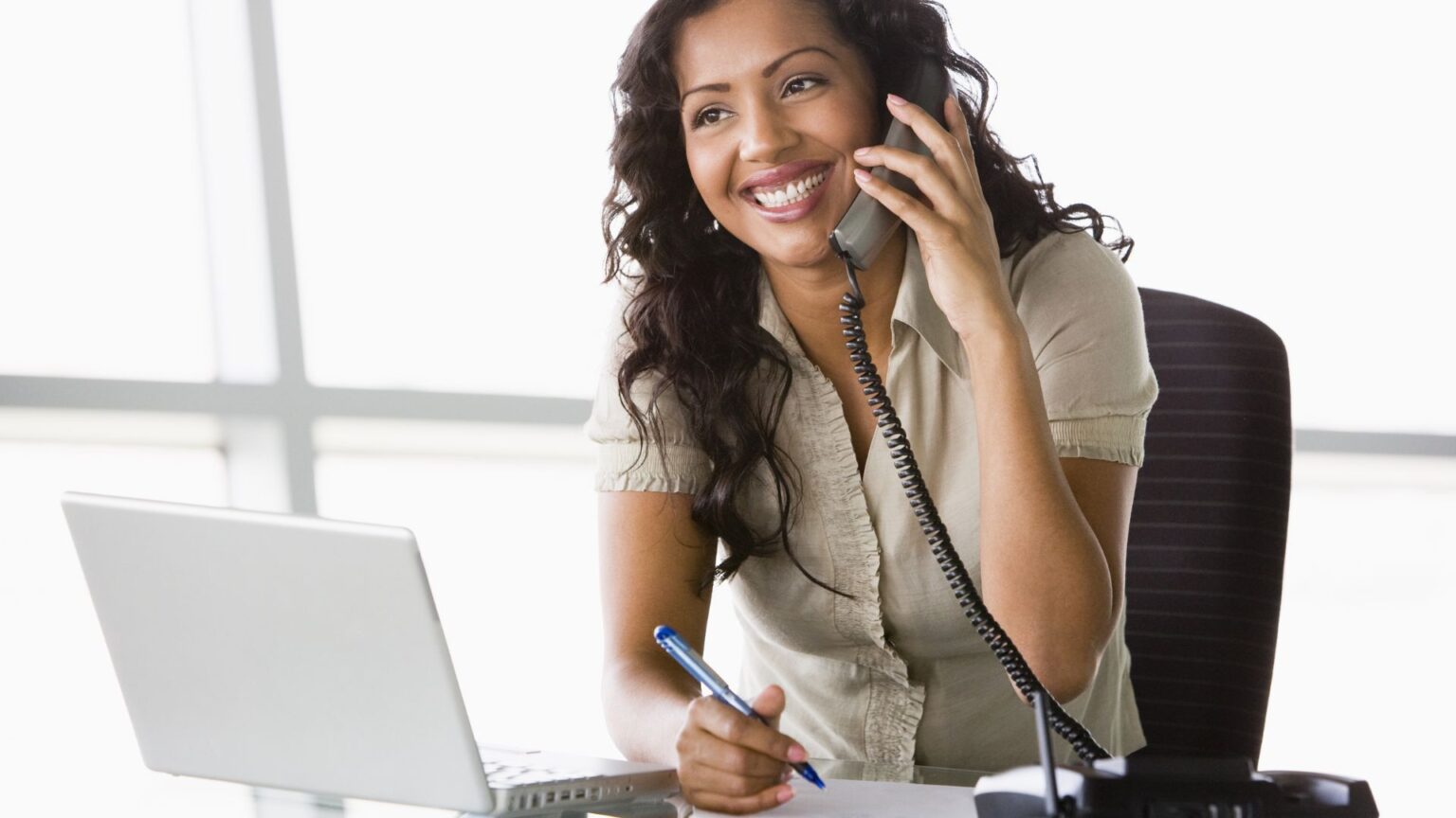 Professional Telephone Etiquette – Stratford Training & Consultancy